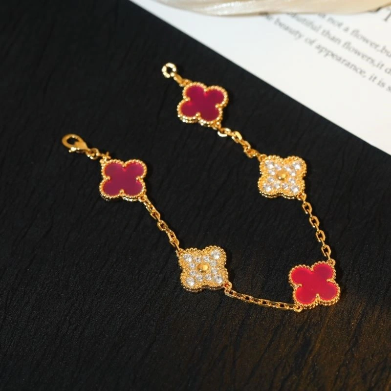 1:1 copy Vca Bracelets