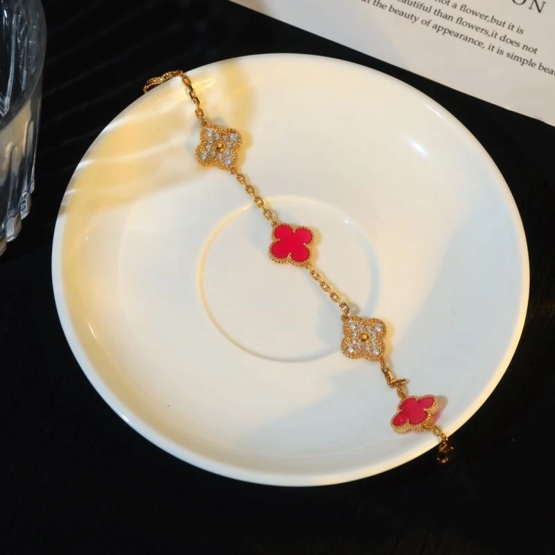 1:1 copy Vca Bracelets