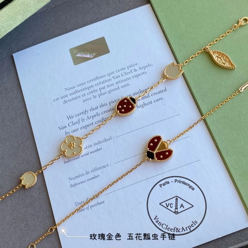 Low-cost Vca Bracelets