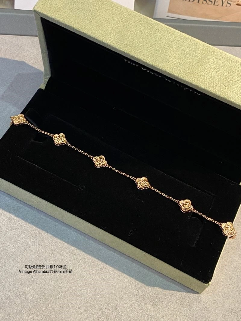 1:1 copy Vca Bracelets