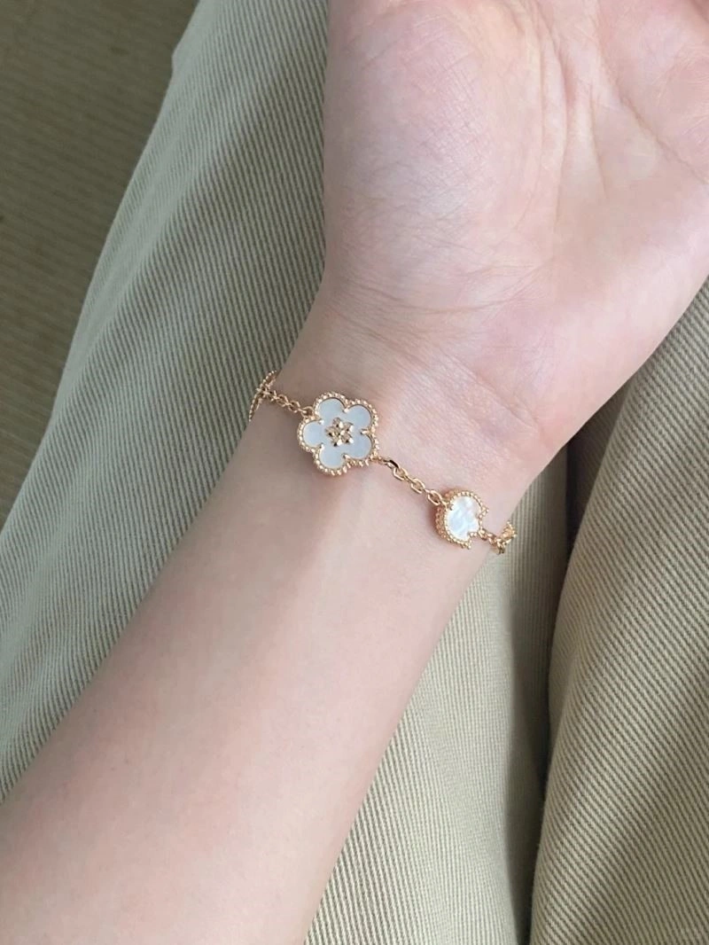Vca Bracelets