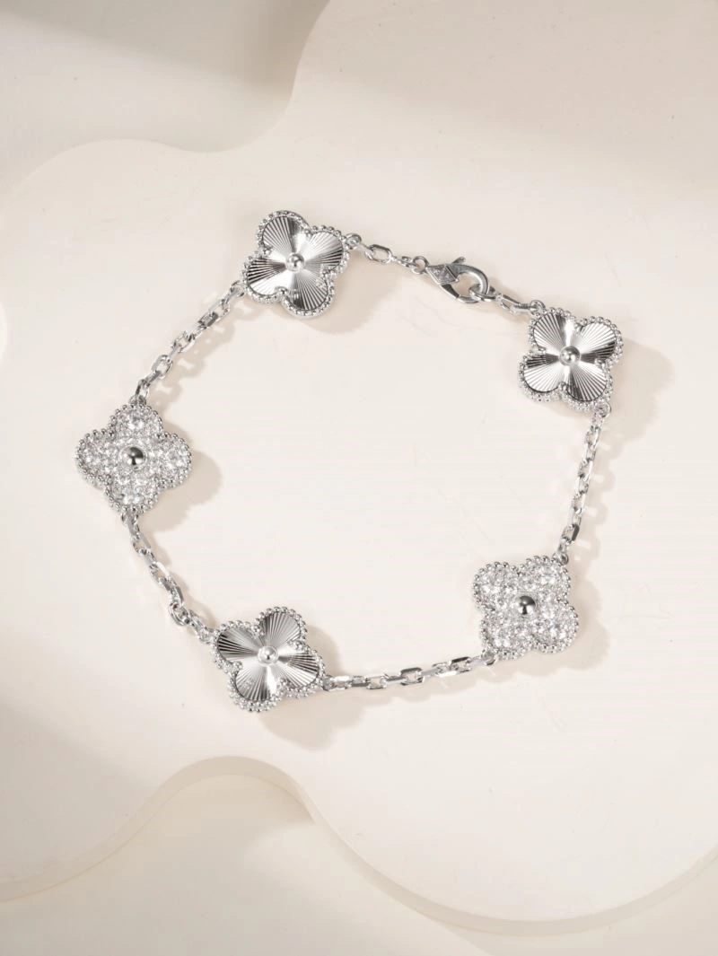 Vca Bracelets