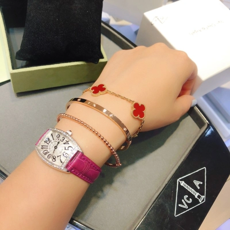 Inexpensive Vca Bracelets