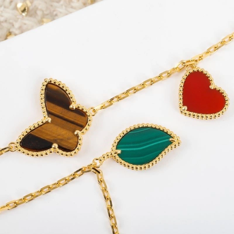 1:1 copy Vca Bracelets