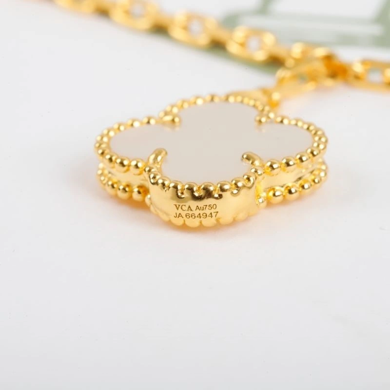 1:1 copy Vca Bracelets