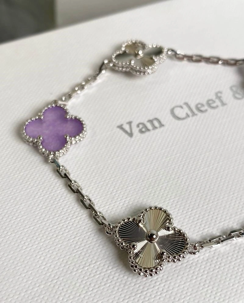 Reasonably priced Vca Bracelets