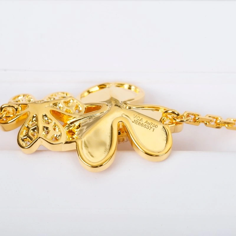 Factory-made Vca Bracelets