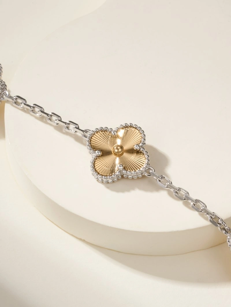 Low-cost Vca Bracelets