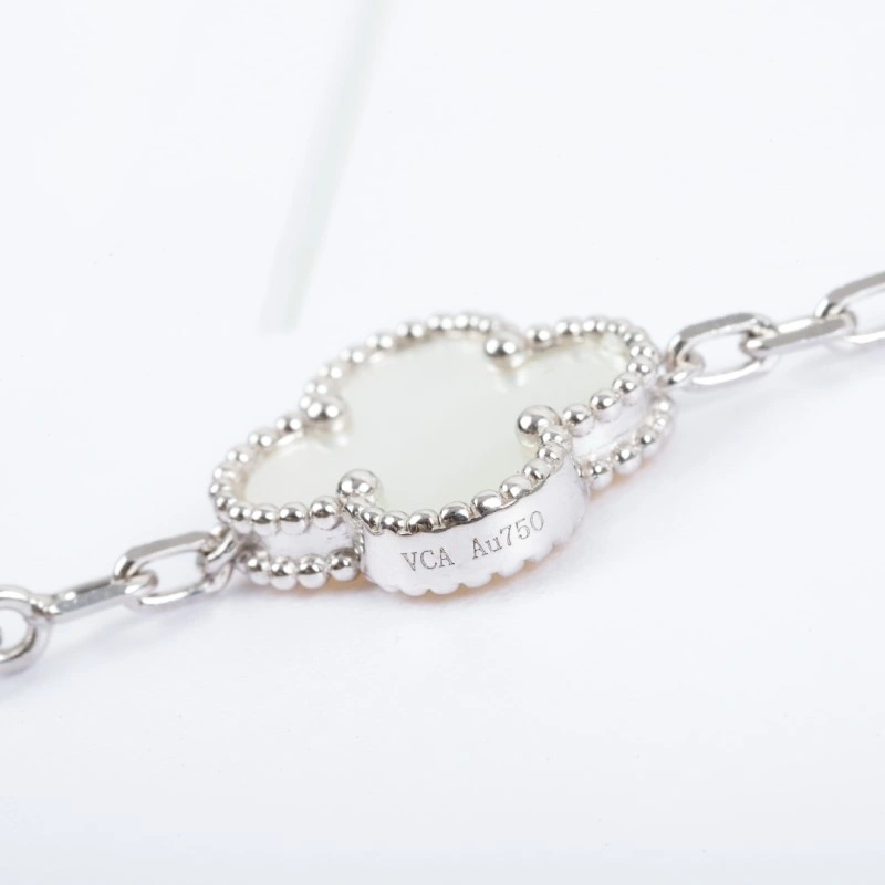 Factory-made Vca Bracelets