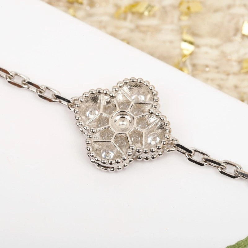 Inexpensive Vca Bracelets