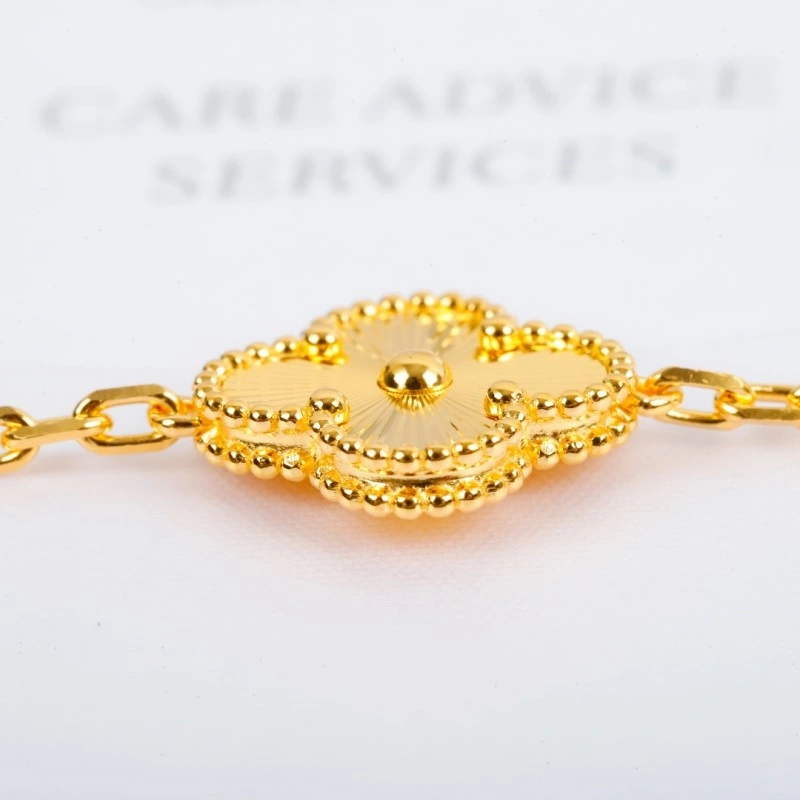 Top match Vca Bracelets