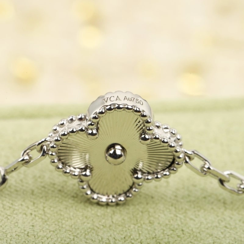 Top match Vca Bracelets