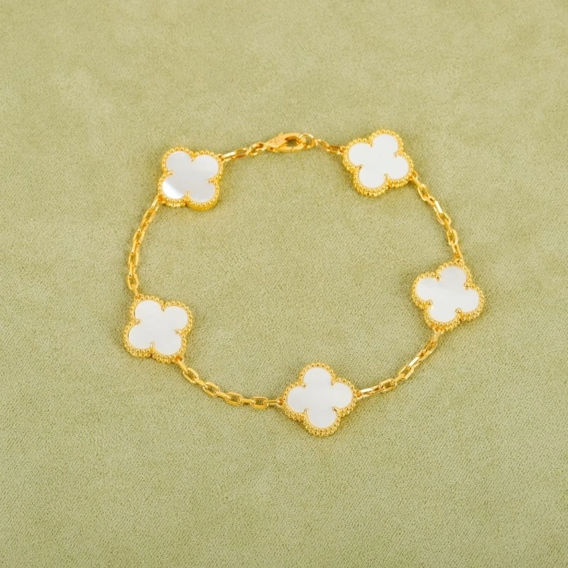 Low-cost Vca Bracelets