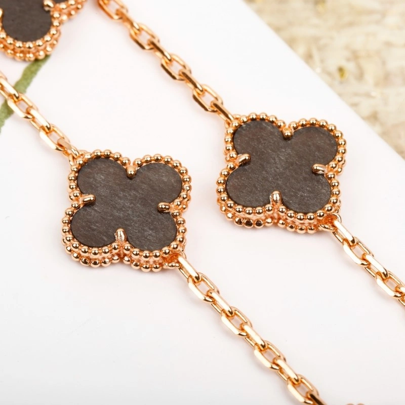 Cut-rate Vca Bracelets