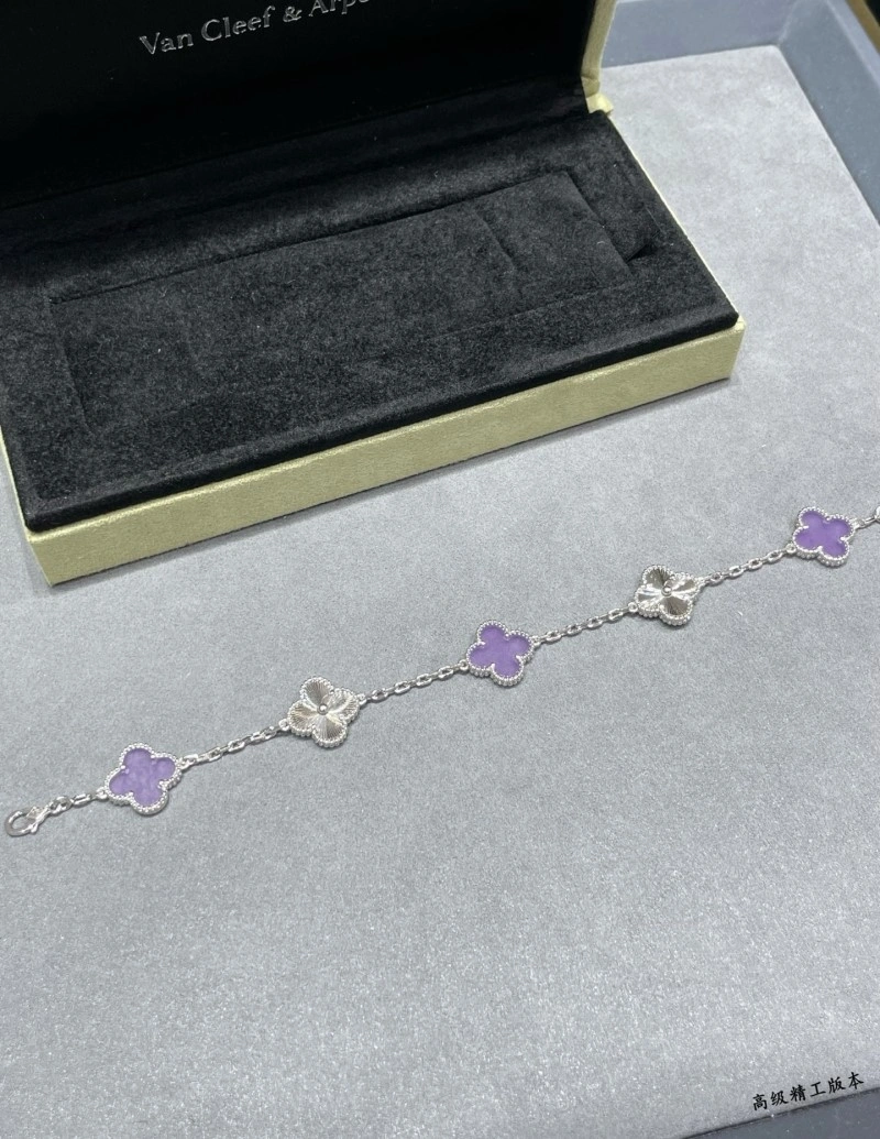 Reasonably priced Vca Bracelets