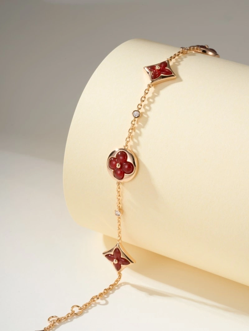 Real Vca Bracelets