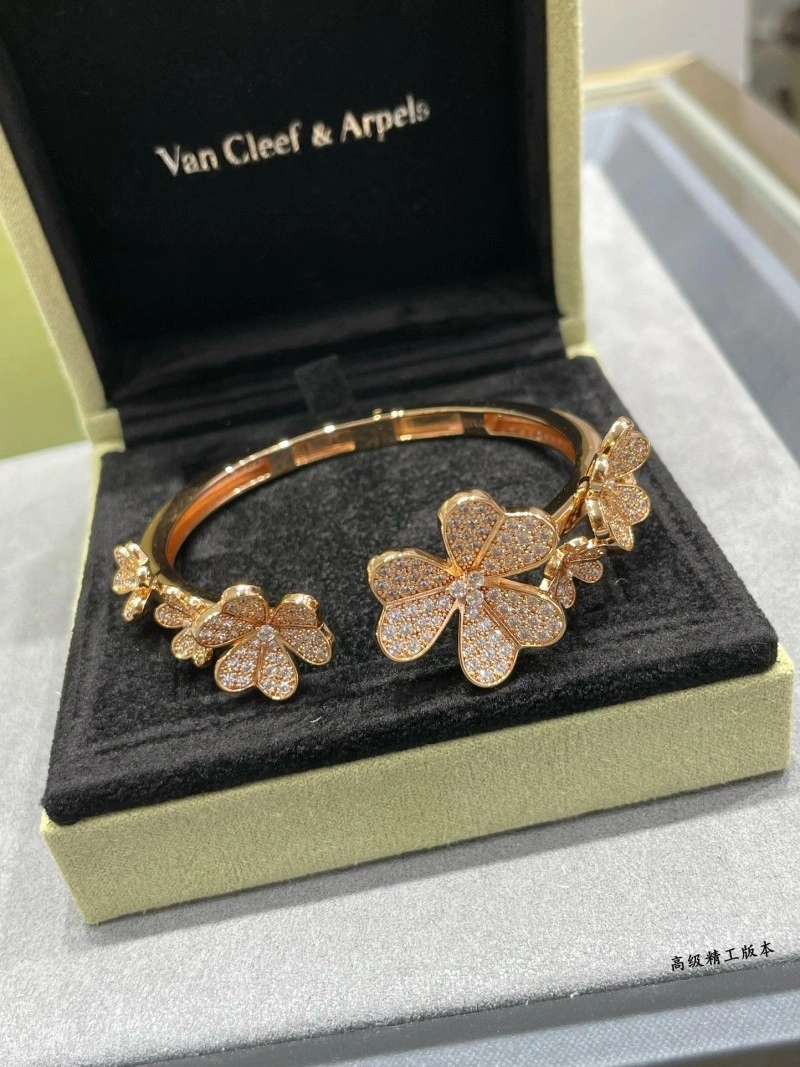 Economical Vca Bracelets
