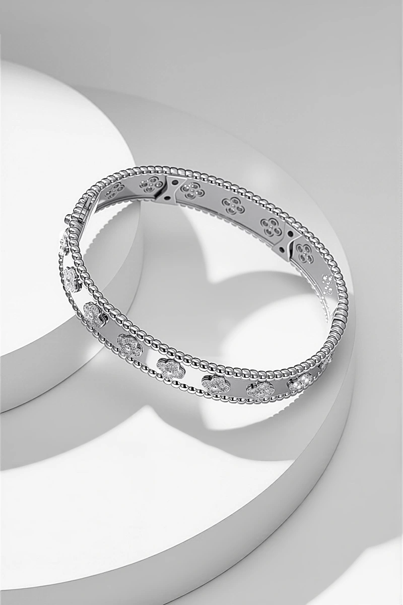 Vca Bracelets