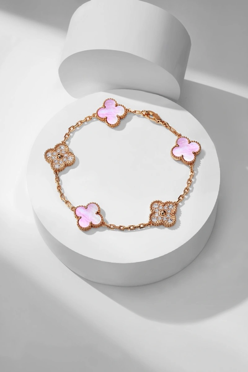 Bargain Vca Bracelets