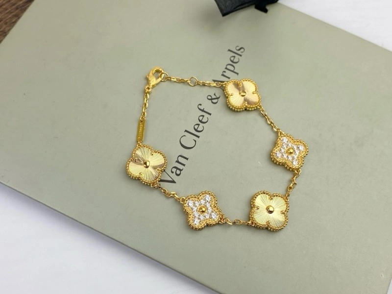 Bargain Vca Bracelets