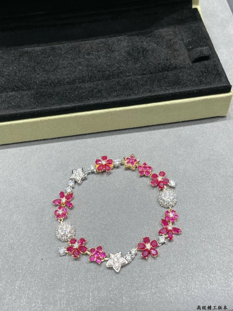 Reasonably priced Vca Bracelets