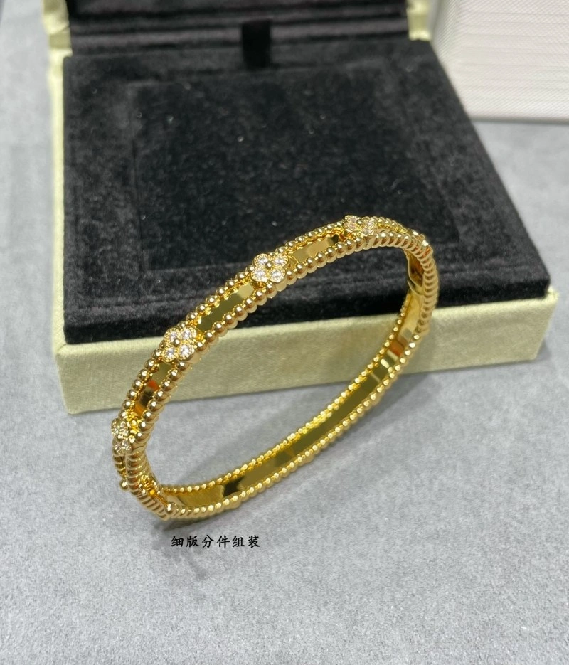 Budget-friendly Vca Bracelets