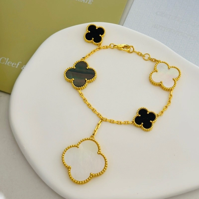 Top match Vca Bracelets