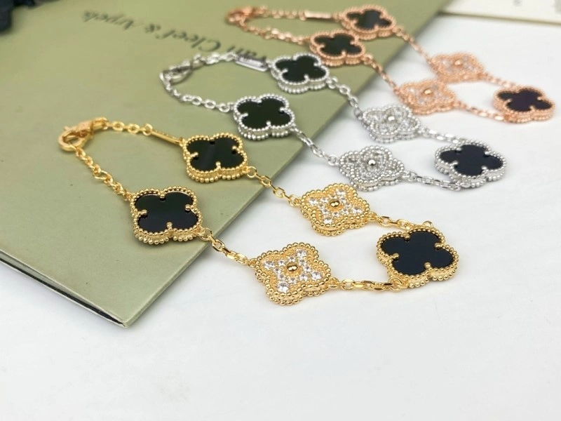 Brand-authenticated Vca Bracelets
