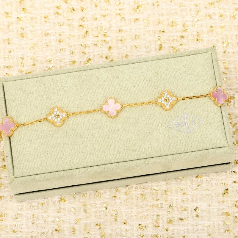 Discounted Vca Bracelets