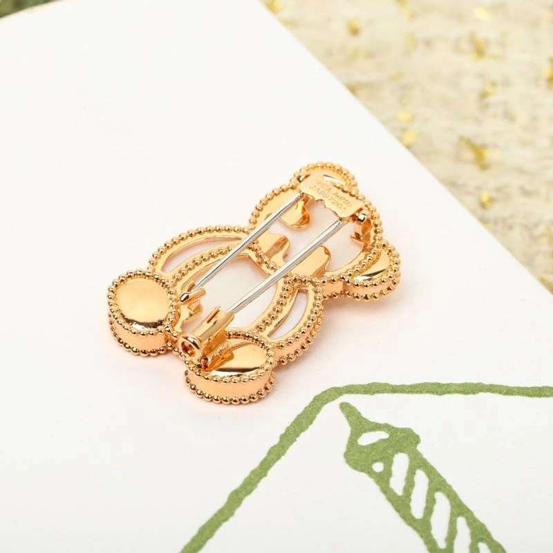 Exact replica Vca Brooches