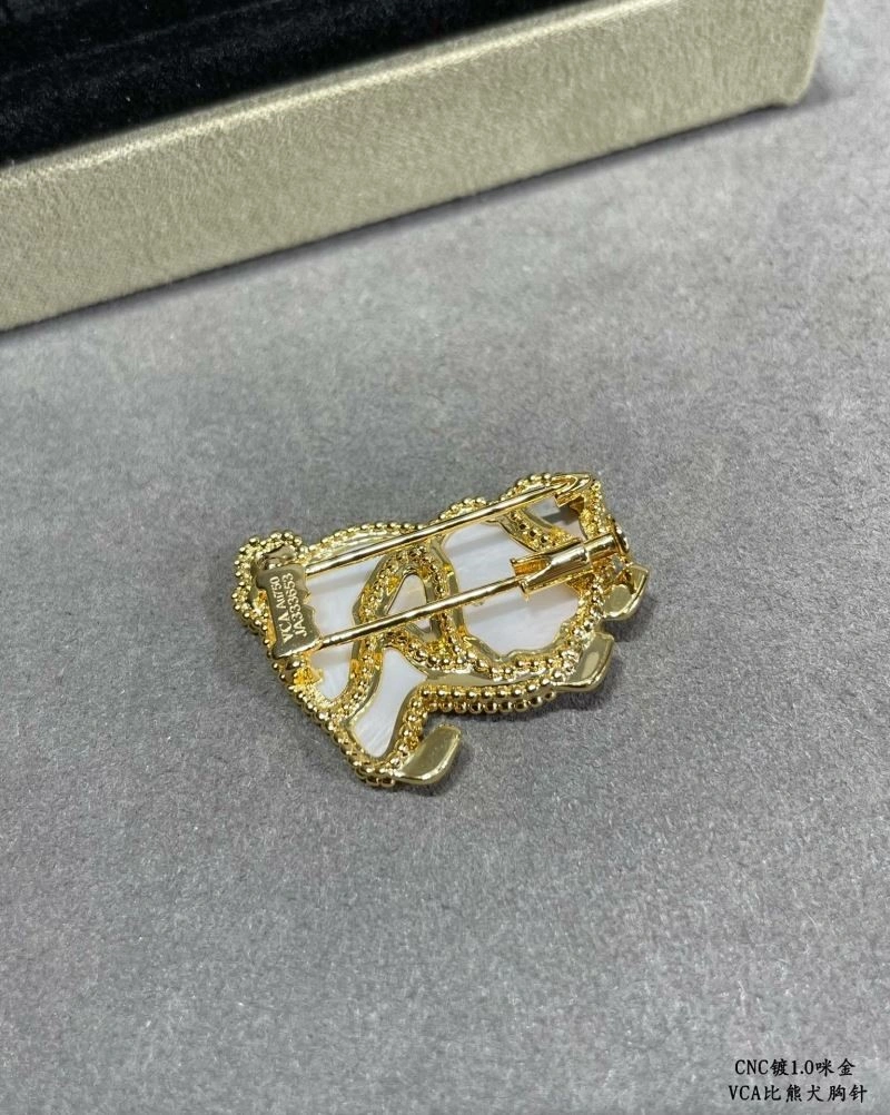 Brand-original Vca Brooches