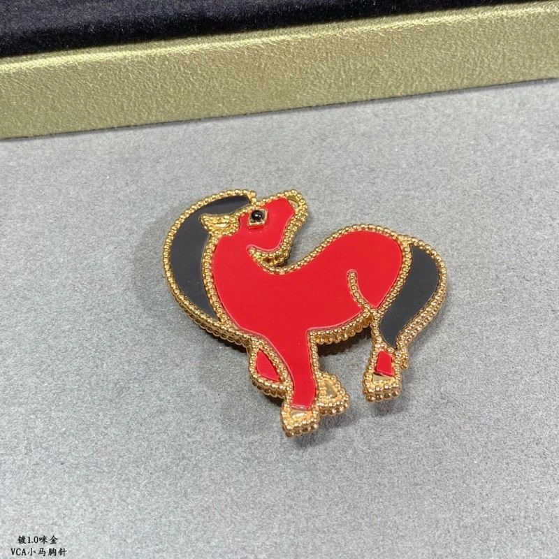 OEM Vca Brooches