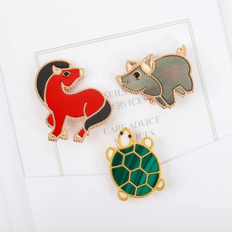 Vca Brooches