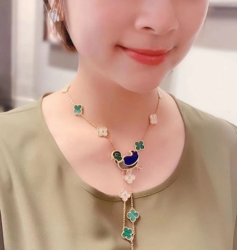 Real Vca Brooches