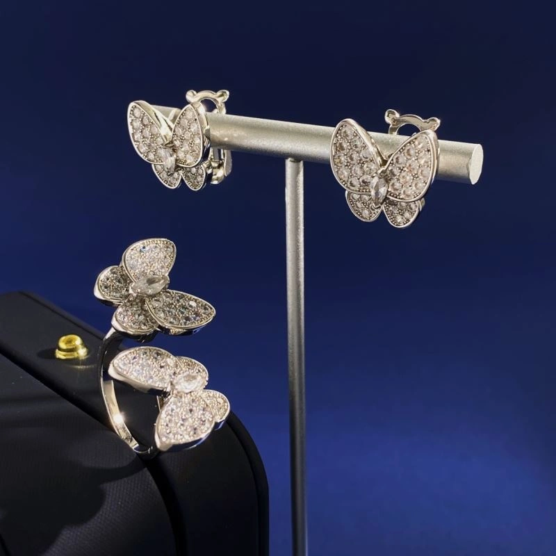 Vca Earrings