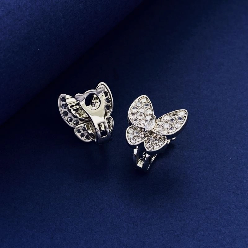 Value-priced Vca Earrings