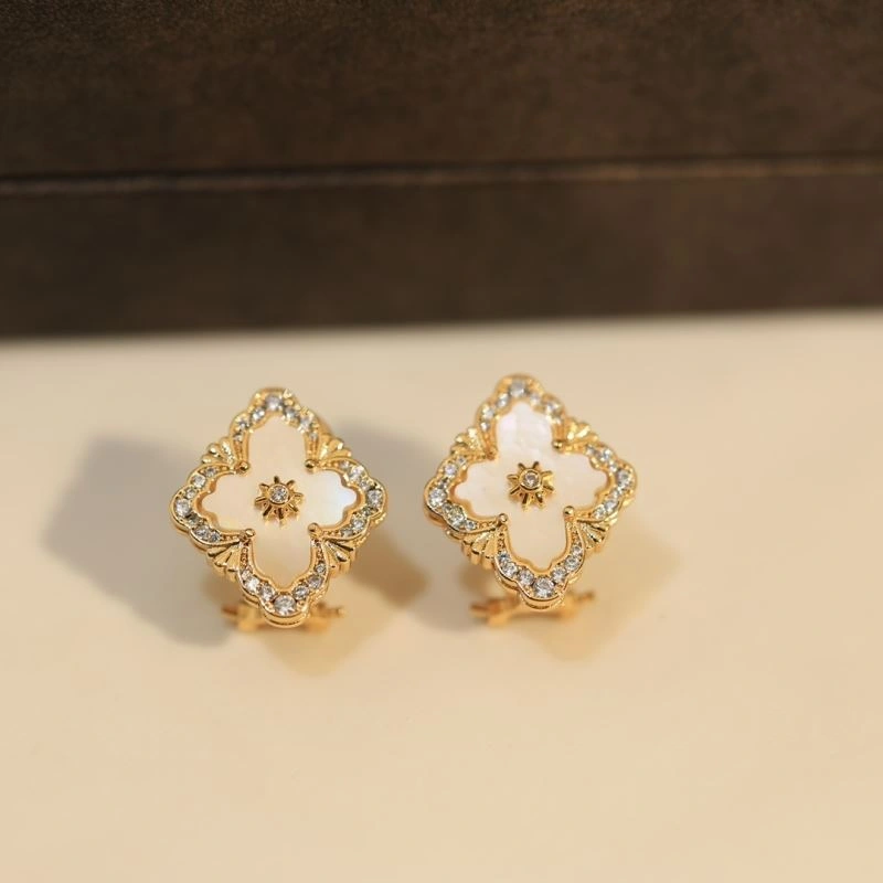 High accuracy Vca Earrings