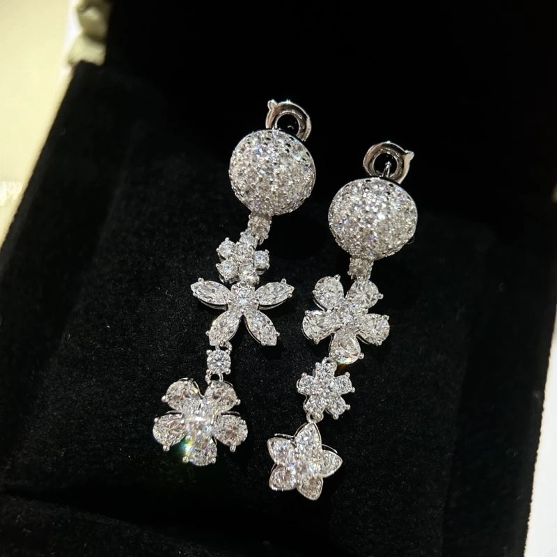 Low-cost Vca Earrings