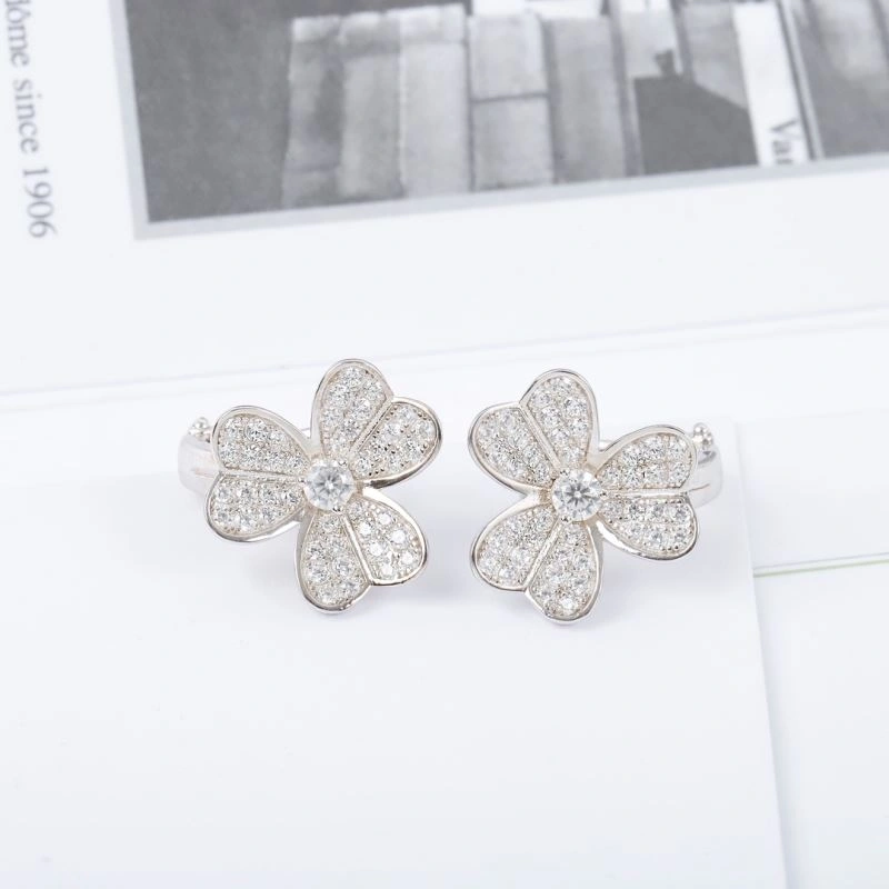 Bargain Vca Earrings