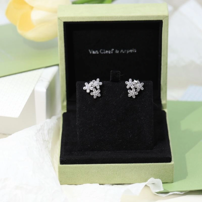 Affordable Vca Earrings