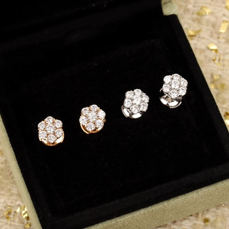 Top match Vca Earrings