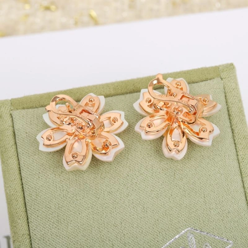 Indistinguishable Vca Earrings