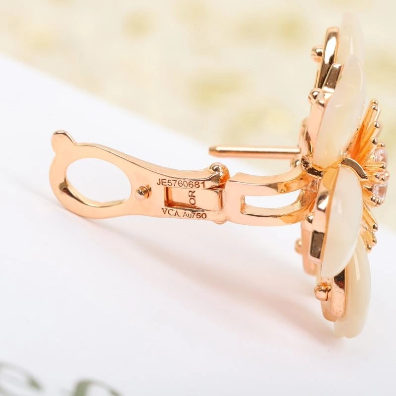 Indistinguishable Vca Earrings