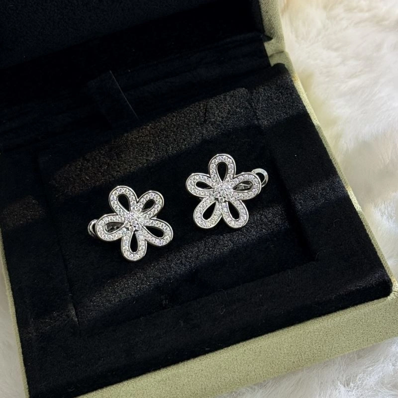 Perfect replica Vca Earrings