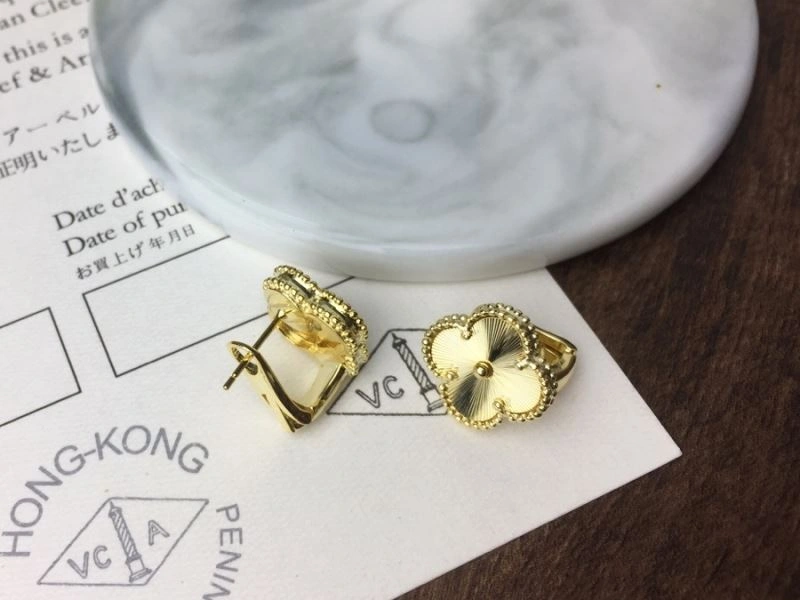 Genuine Vca Earrings