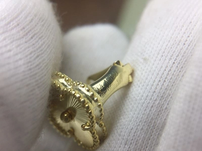 Genuine Vca Earrings