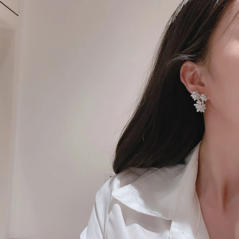 Official Vca Earrings