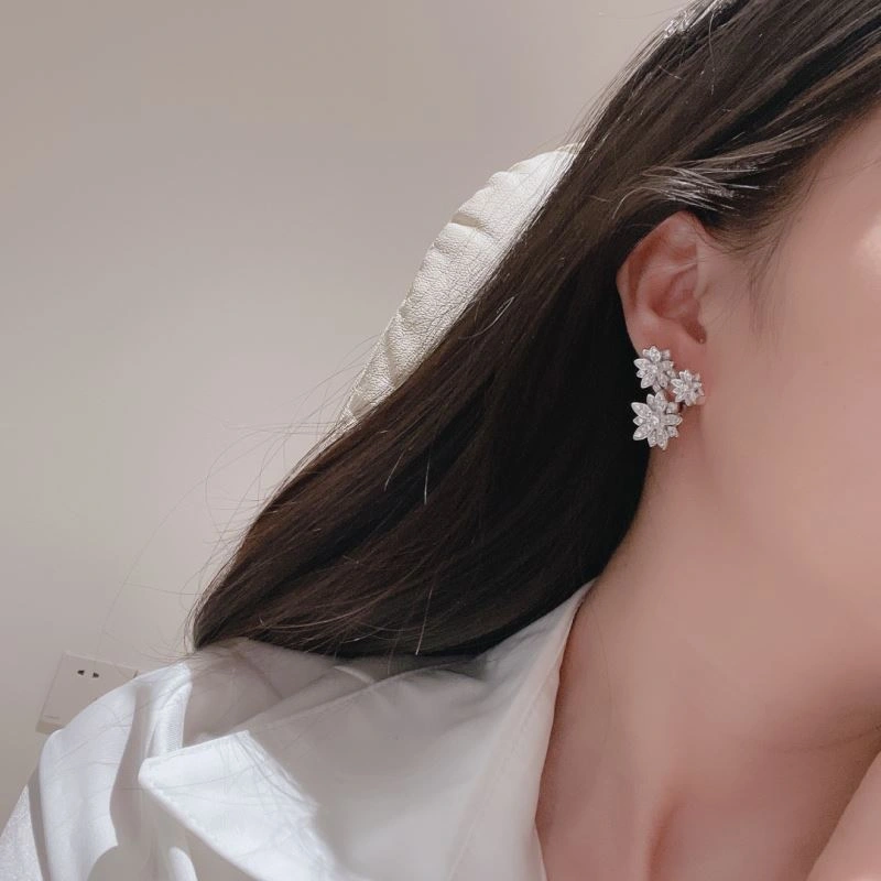 Official Vca Earrings