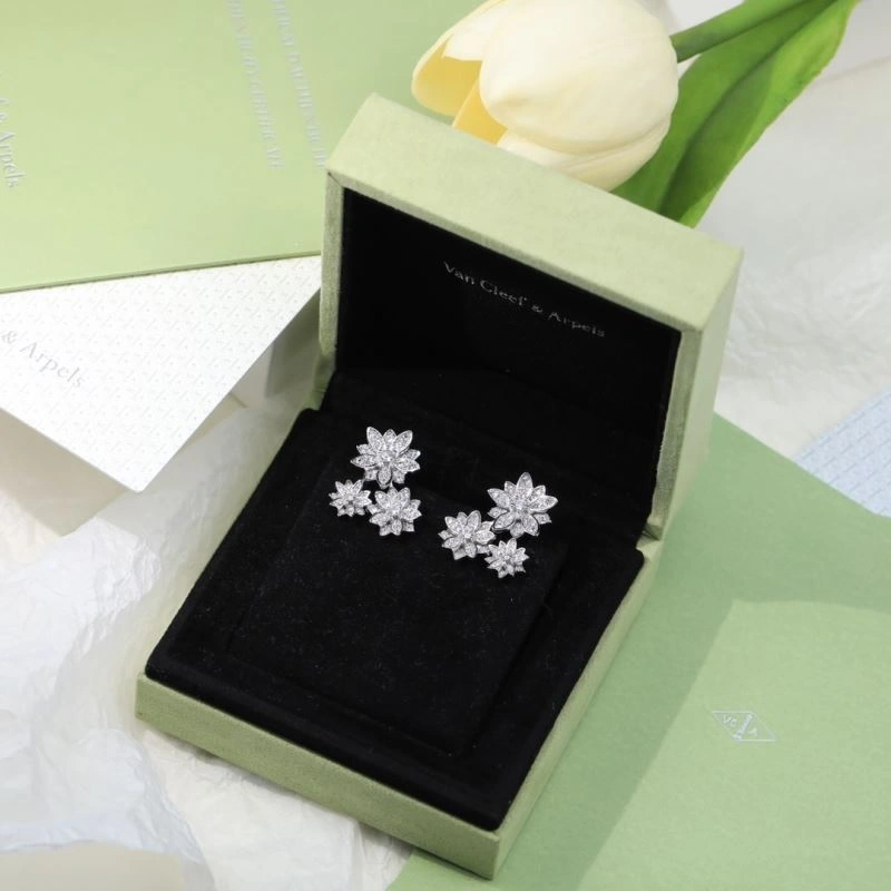 Official Vca Earrings