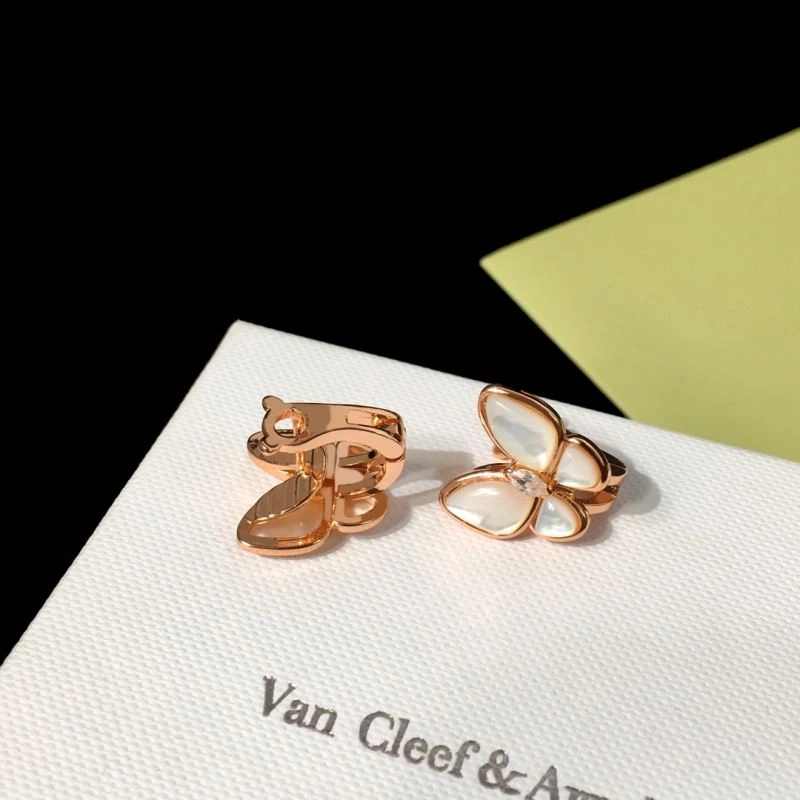 OEM Vca Earrings